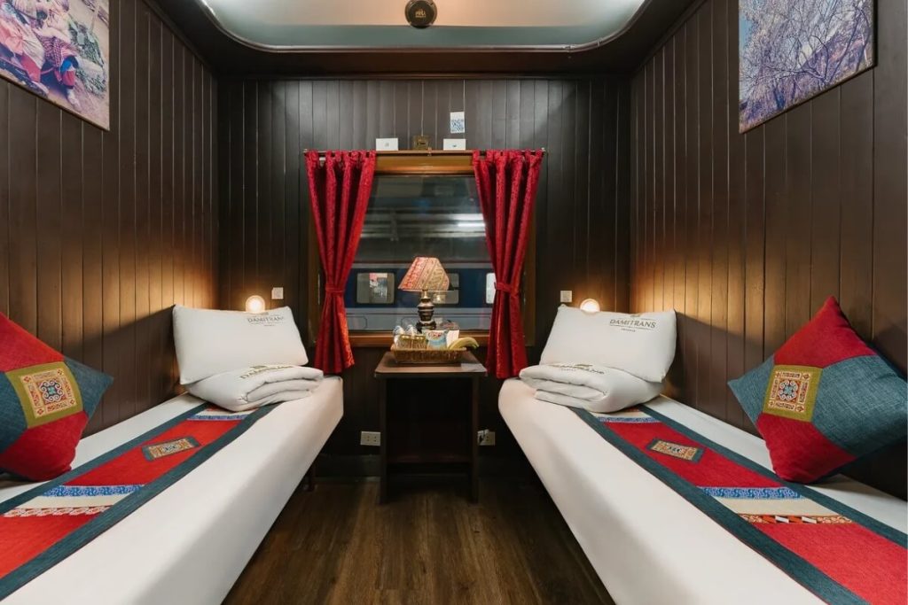 Vietnam Overnight Sleeper Train - Best Routes, Ticket Prices & How to ...