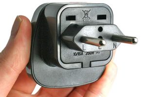 Power Adaptors for Electrical devices| Hanoi Travel Information - Hanoi ...